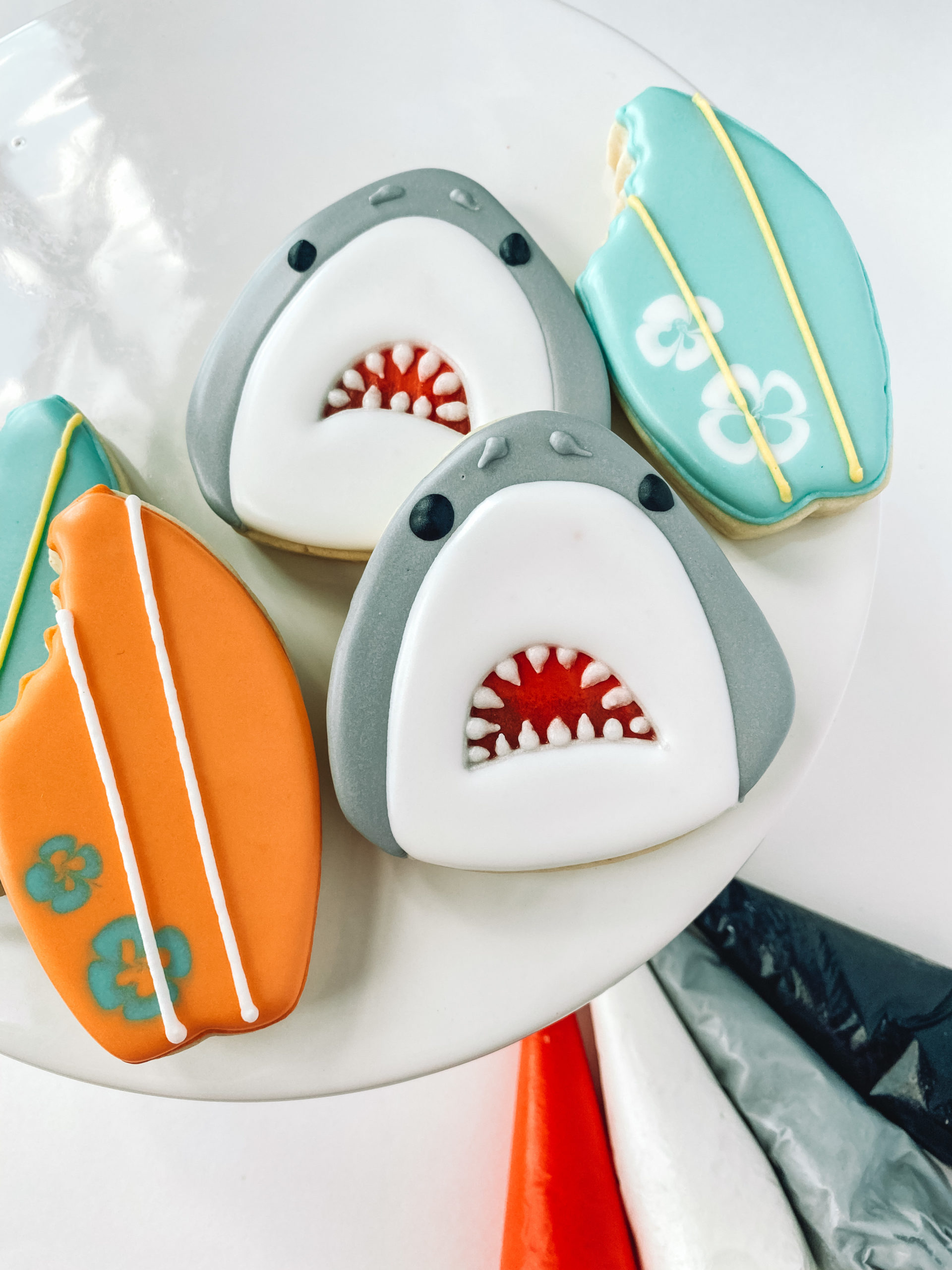 How to make cute shark cookies - Summer's Sweet Shoppe