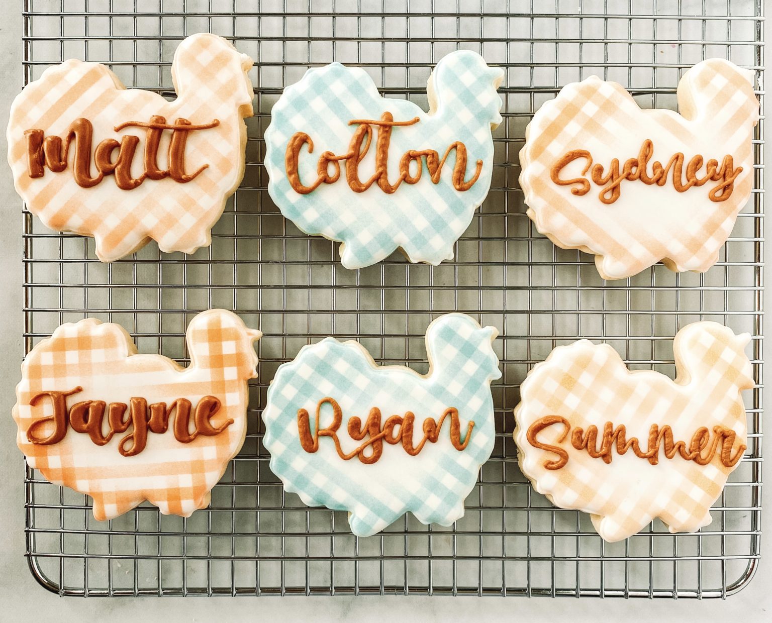 How to make an easy turkey place card cookie - Summer's Sweet Shoppe