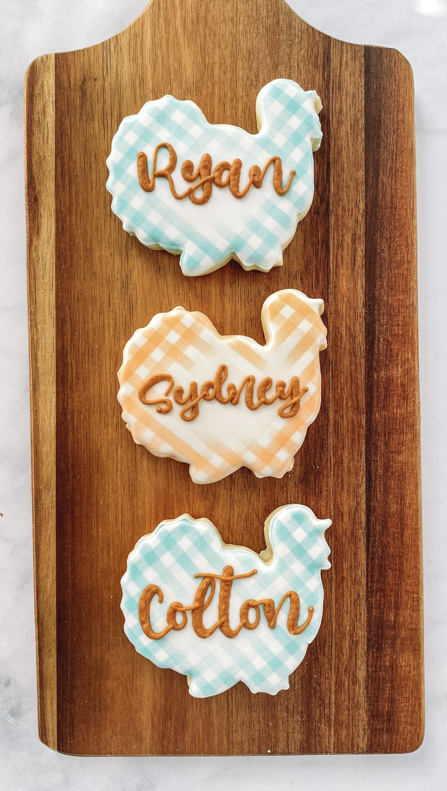 How to make an easy turkey place card cookie - Summer's Sweet Shoppe