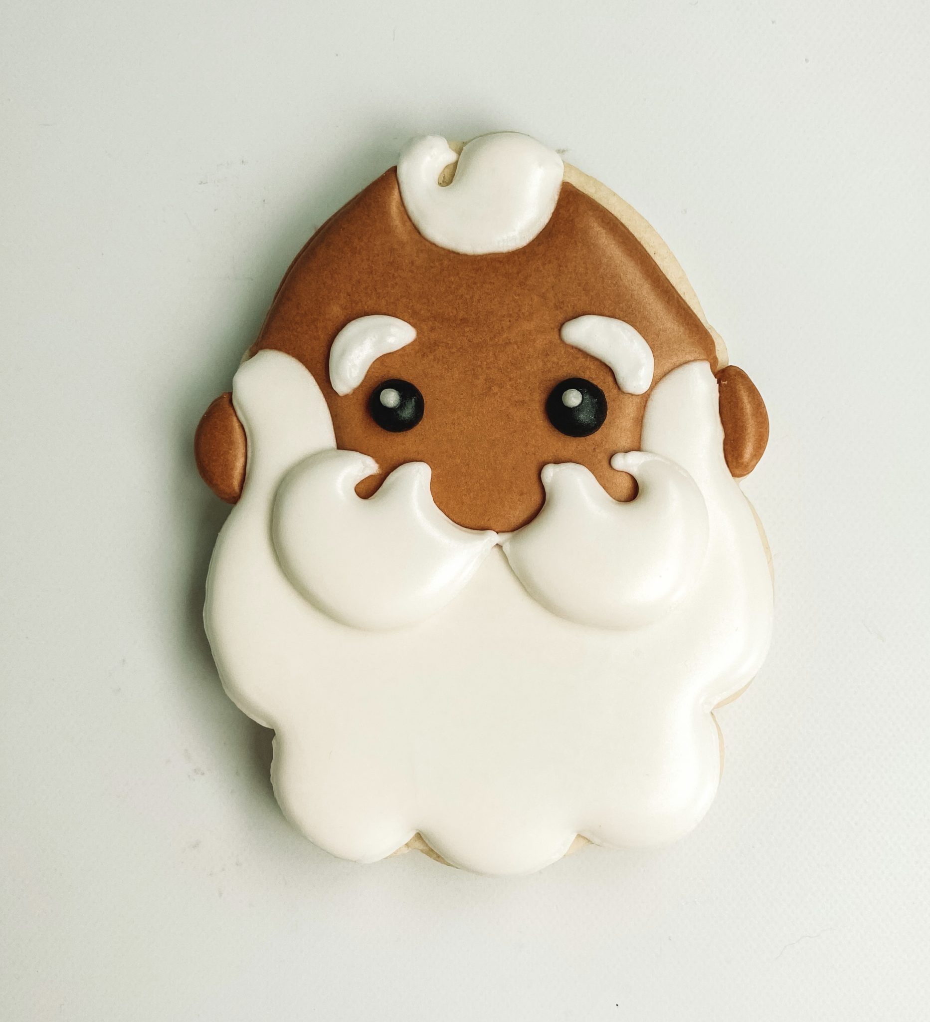 HOW TO DECORATE SANTA THEMED CHRISTMAS COOKIES - Summer's Sweet Shoppe